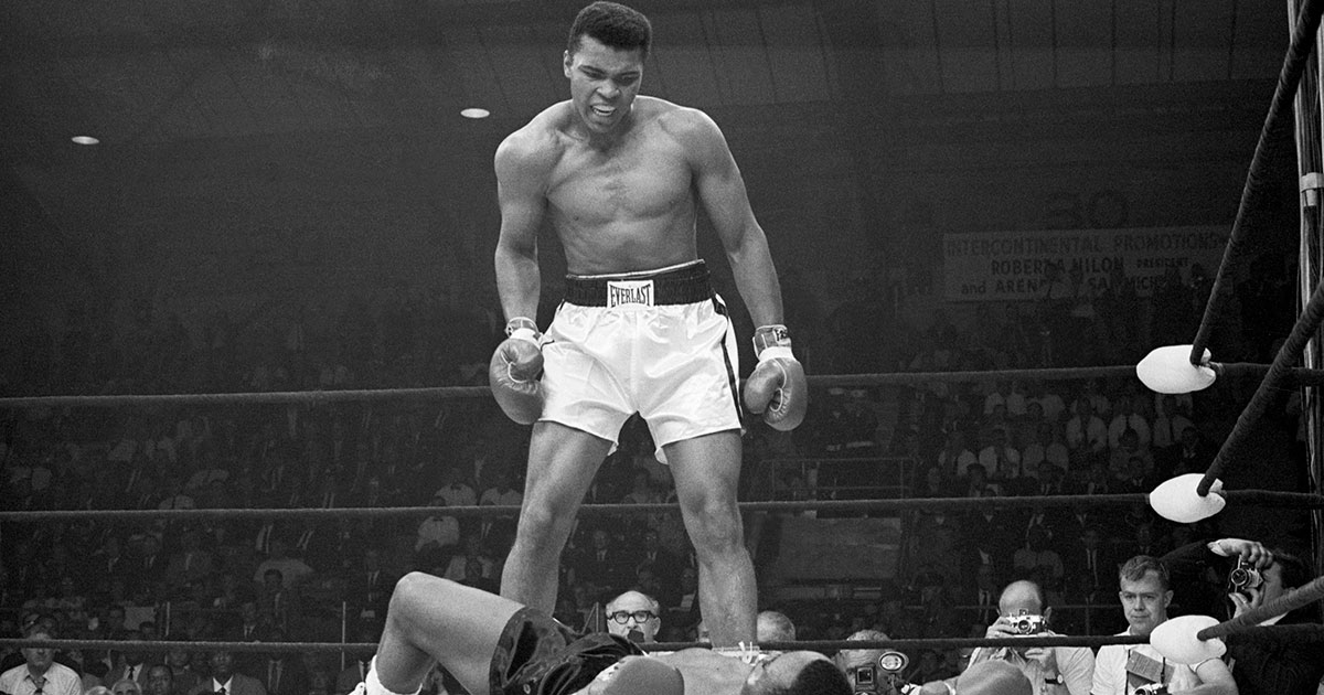 These Iconic Sports Photos Will Be Immortalized in Sports History Forever